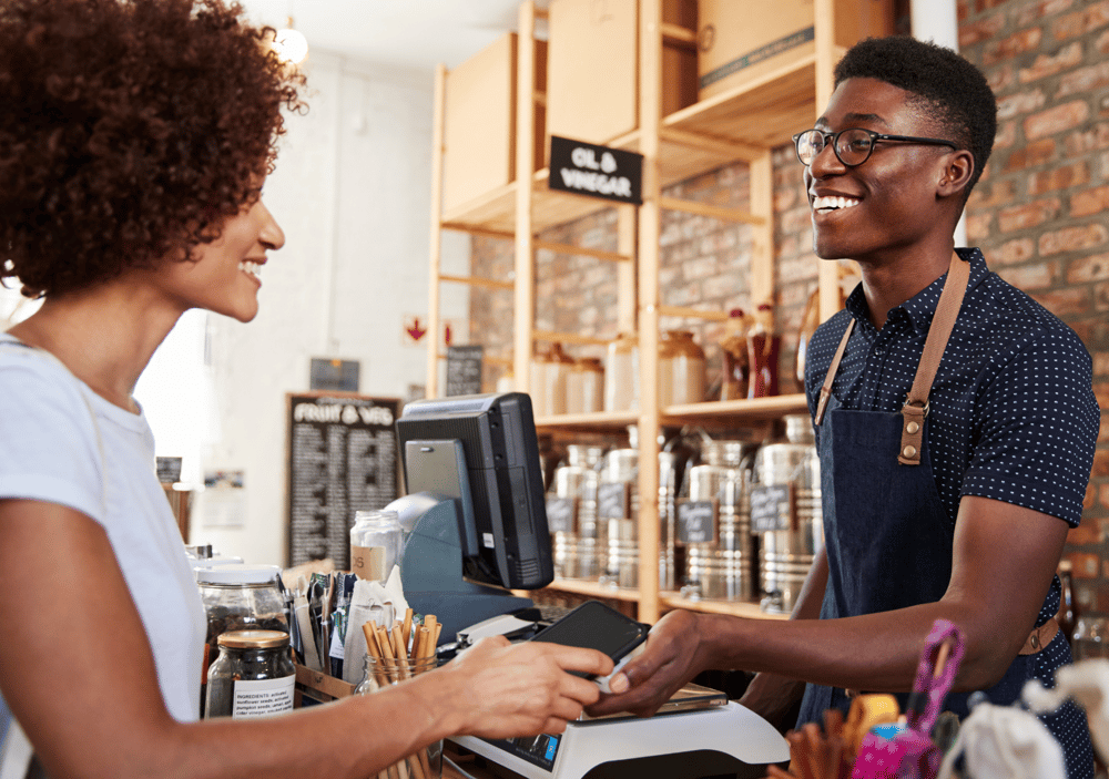 How to Onboard New Retail Employees | eduMe